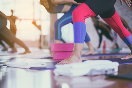 Améliorez votre tonus postural avec des exercices simples de gainage et ...